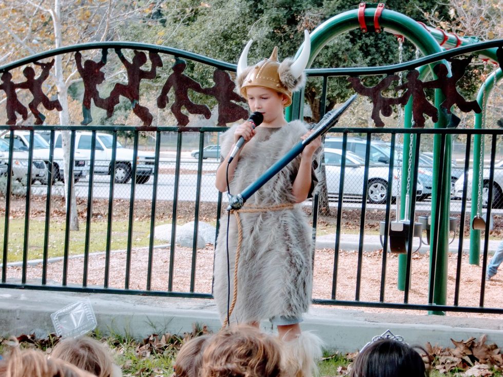 20 Easy Saint Costumes Made of T-Shirts! - Catholic All Year