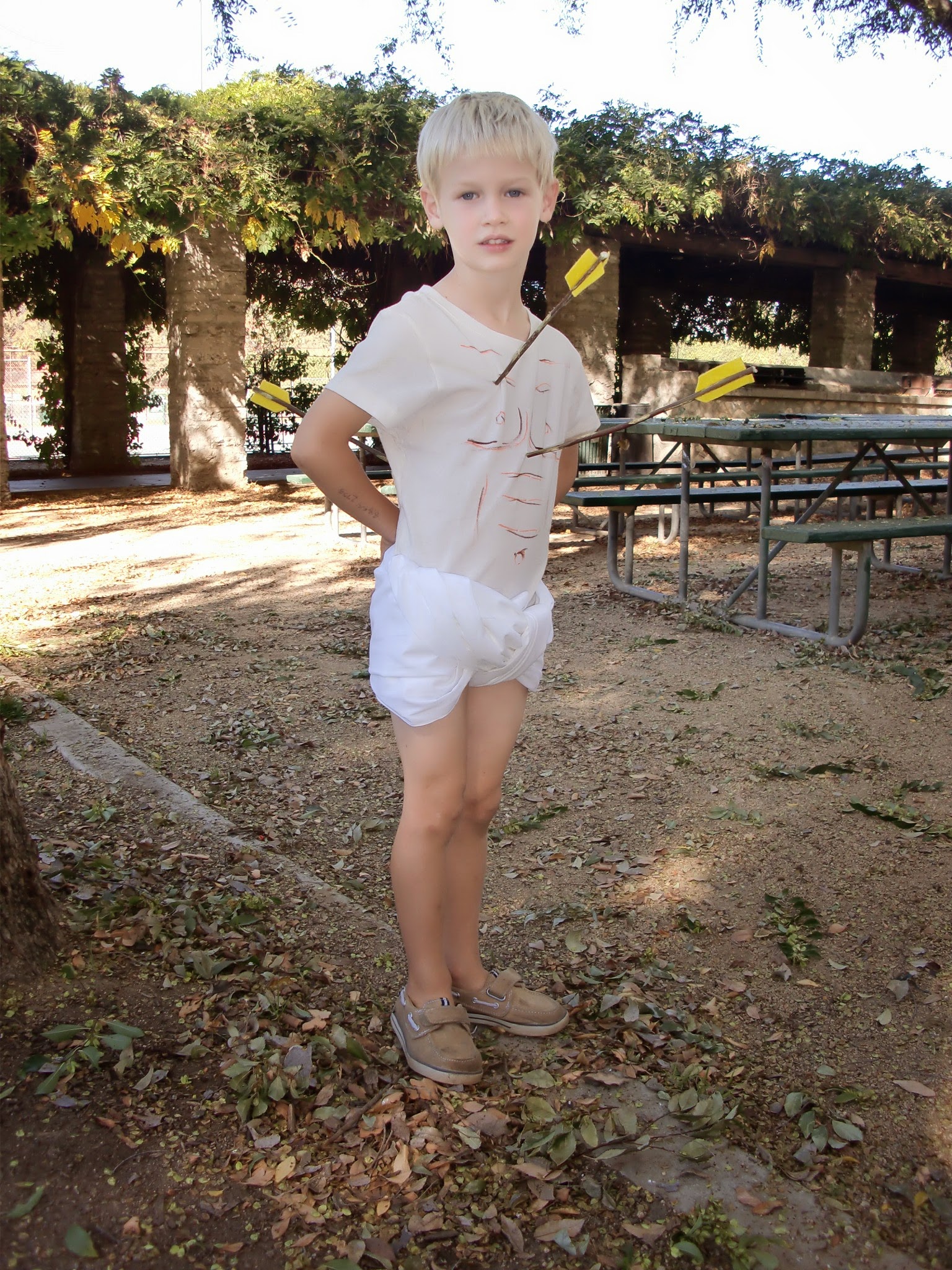 20 Easy Saint Costumes Made of T-Shirts! - Catholic All Year