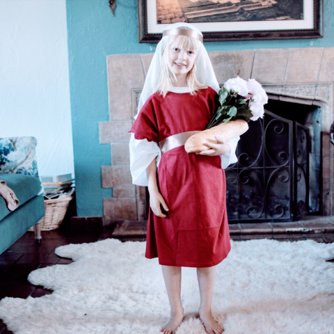 20 Easy Saint Costumes Made of T-Shirts! - Catholic All Year